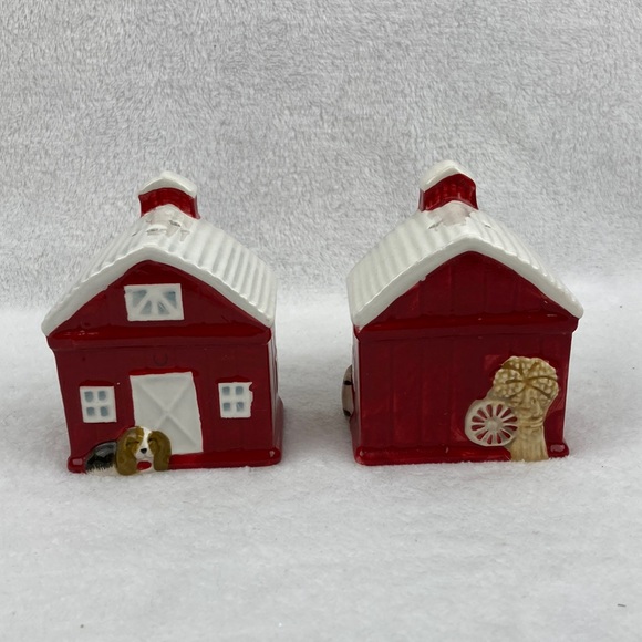 The Pioneer Woman | Kitchen | The Pioneer Woman Red Barn Salt Pepper ...